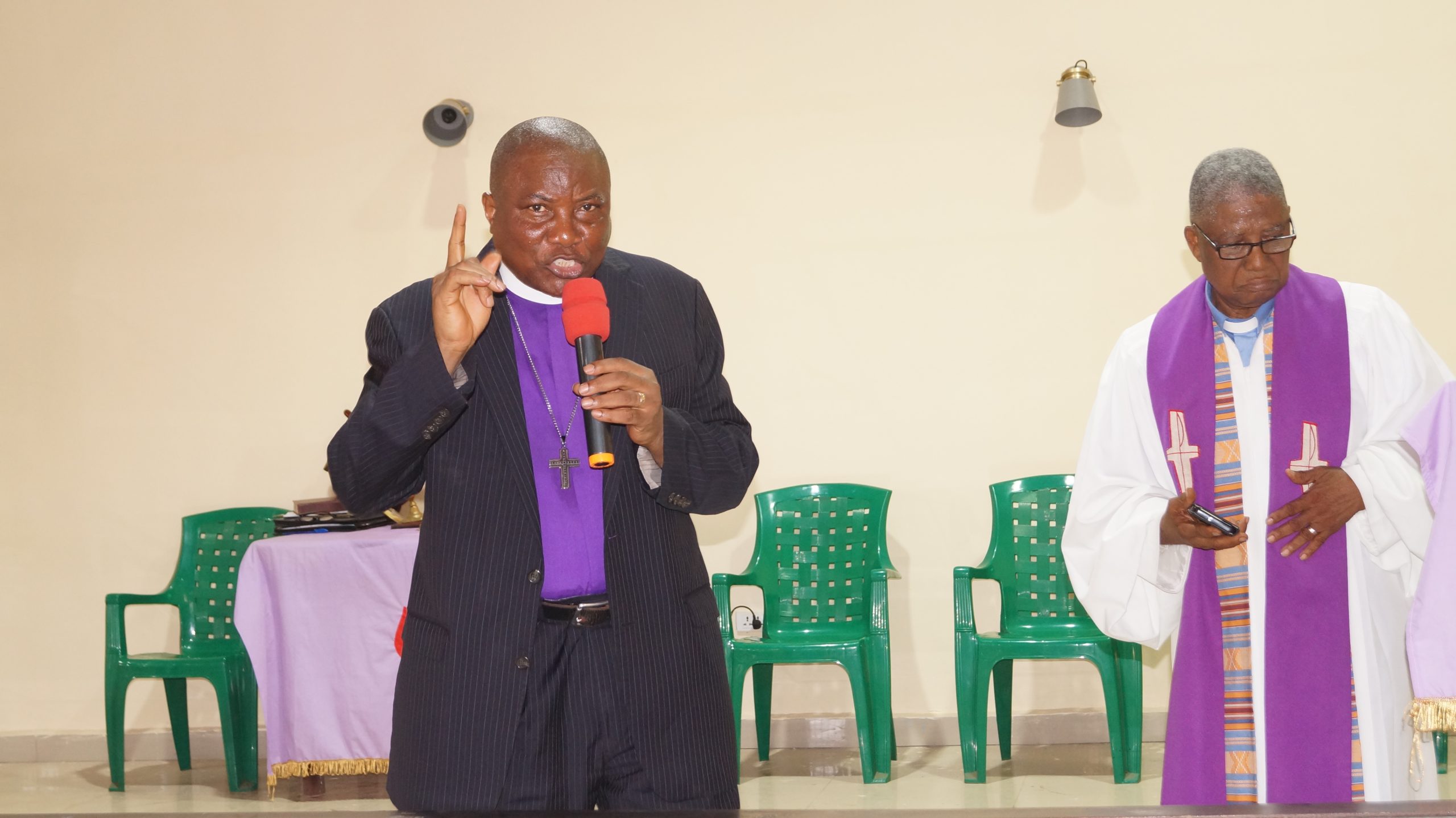 Bishop Quire Visits Kitty Decker Memorial UMC in Observance of Palm ...